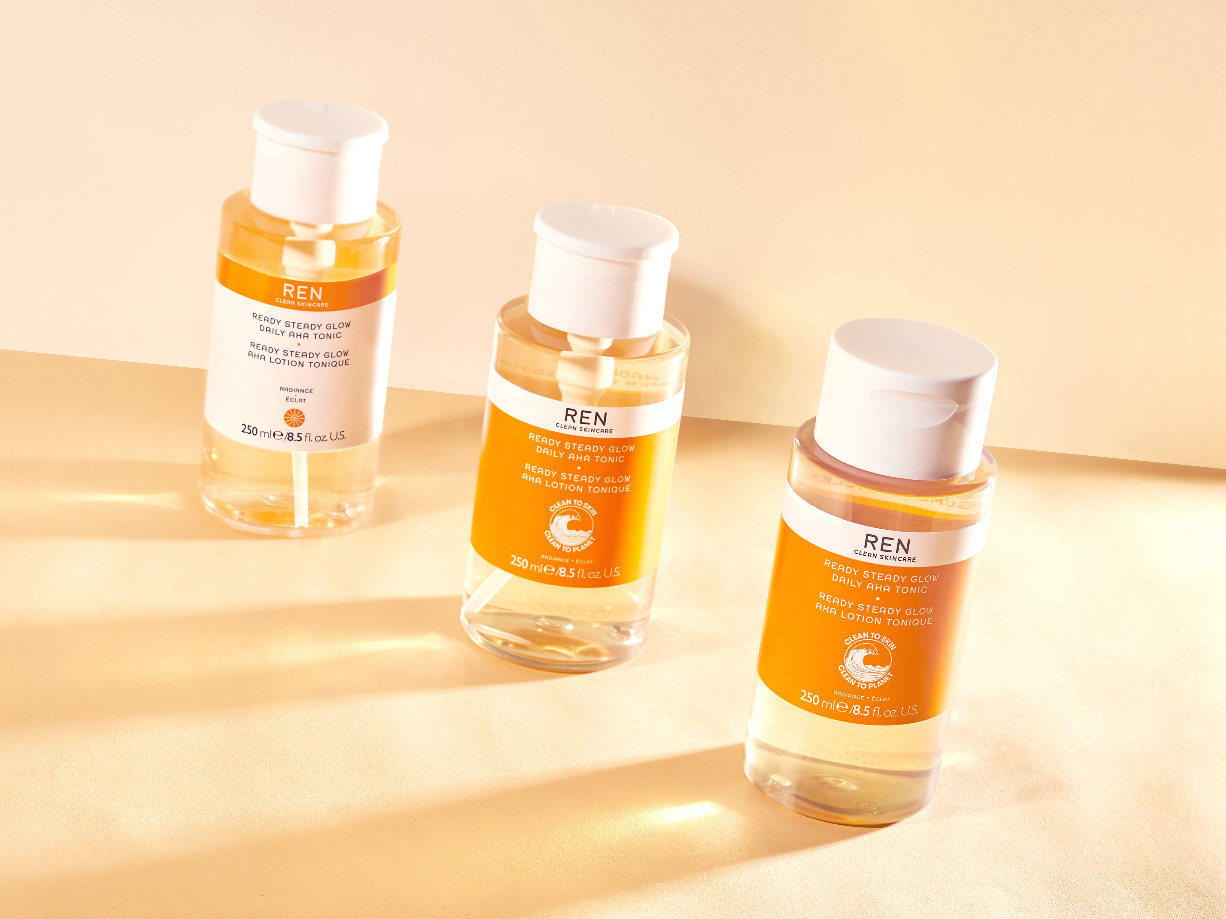 REN Ready Steady Glow Daily AHA Tonic, 250 ml - Toner - Farmasiet.no